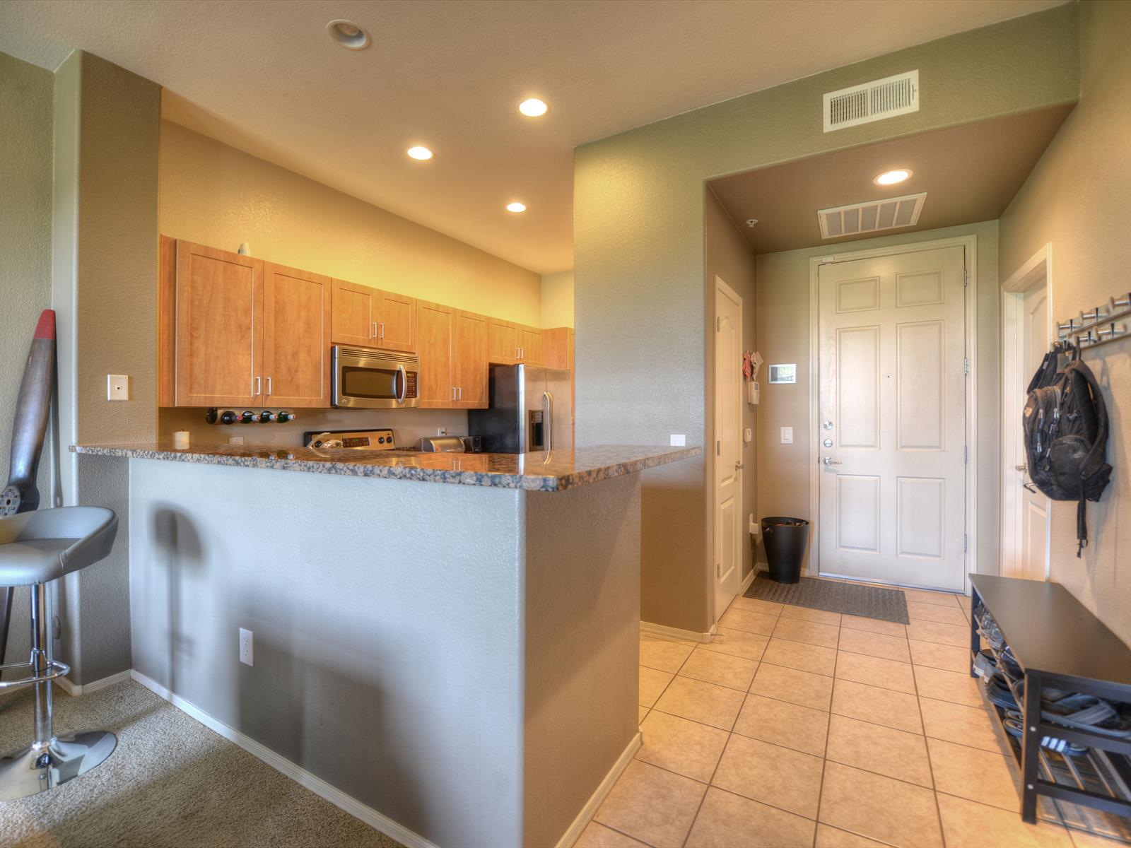 005_Kitchen-Foyer — Best Scottsdale Realtor